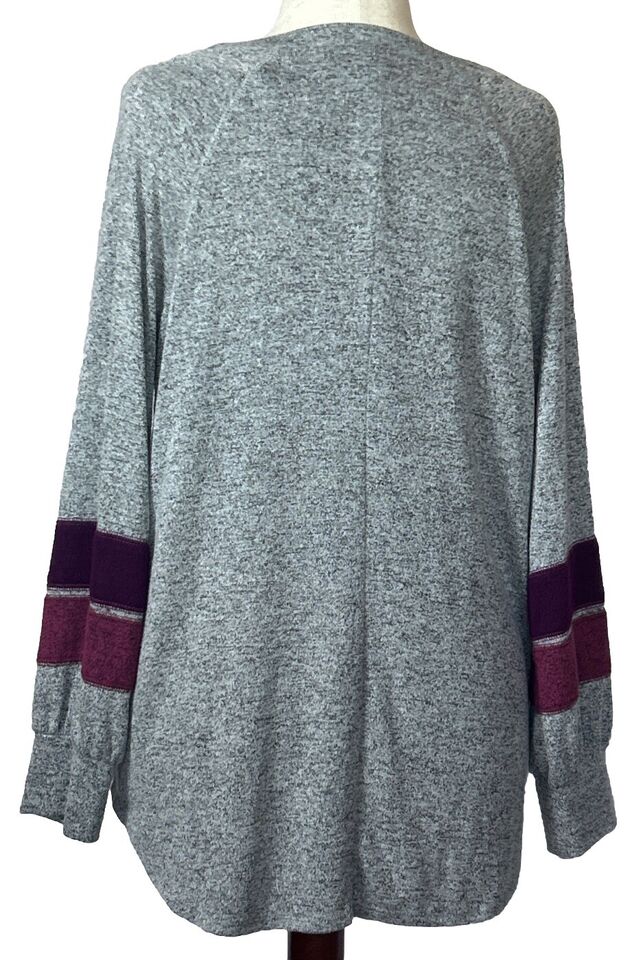 Maurices 24/7 Long Sleeve Button V-Neck GRAY with MAGENTA & PINK Sleeve ... Maurices 24/7 Long Sleeve Button V-Neck GRAY with MAGENTA & PINK Sleeve ...