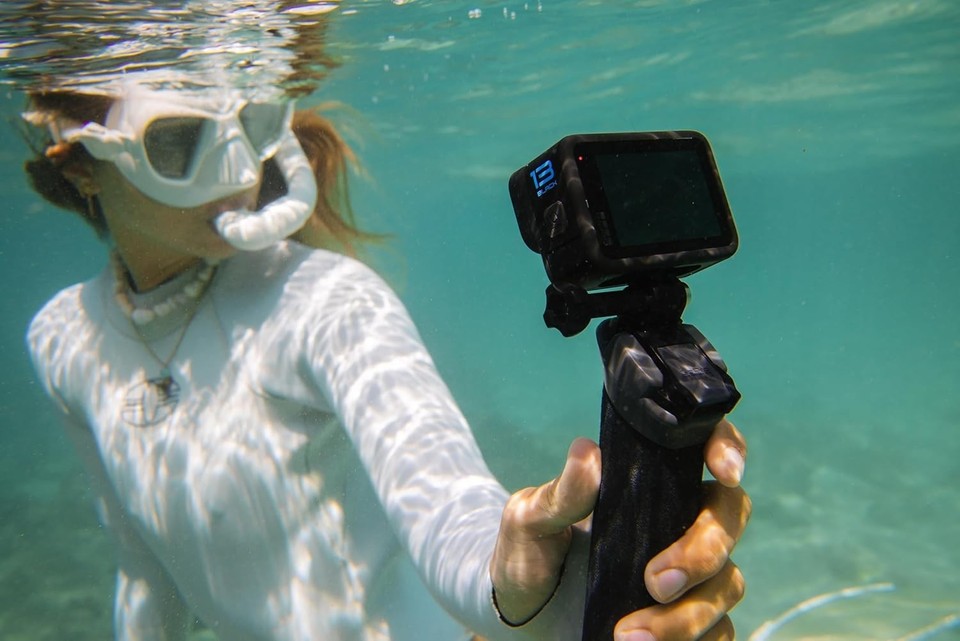 GoPro HERO 13 Bundle Deal - Black Waterproof Ruksack + 64gb SD Card ...