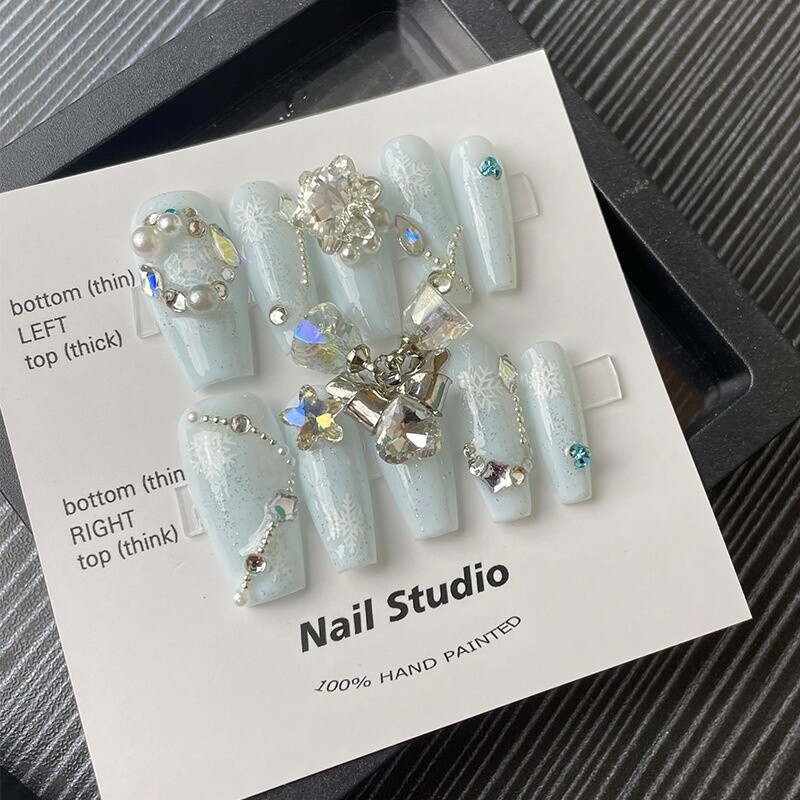 Snowflake Artificial Nail Bell Mid length Style Gorgeous Nails Wearable ...