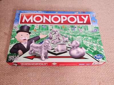 Hasbro Monopoly C1009 Classic Board Game 630509512638| eBay