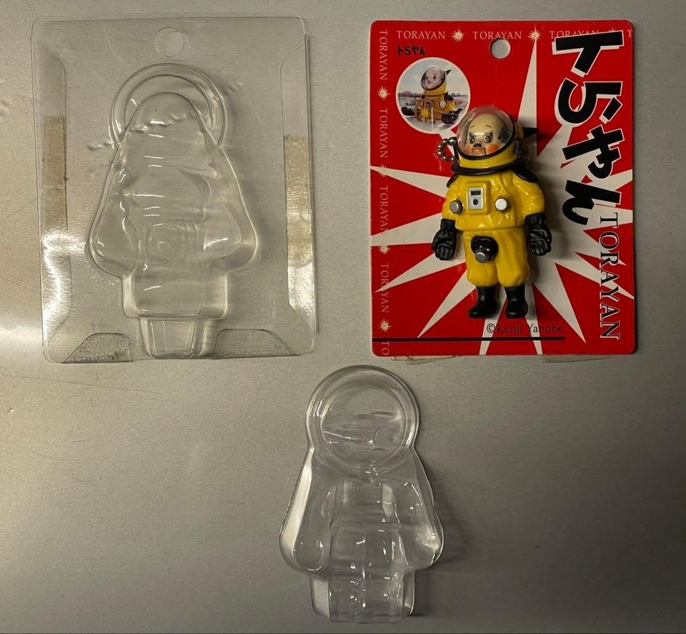 Torayan Kenji Yanobe Ossi Figure Opened/Used with Deteriorated ...