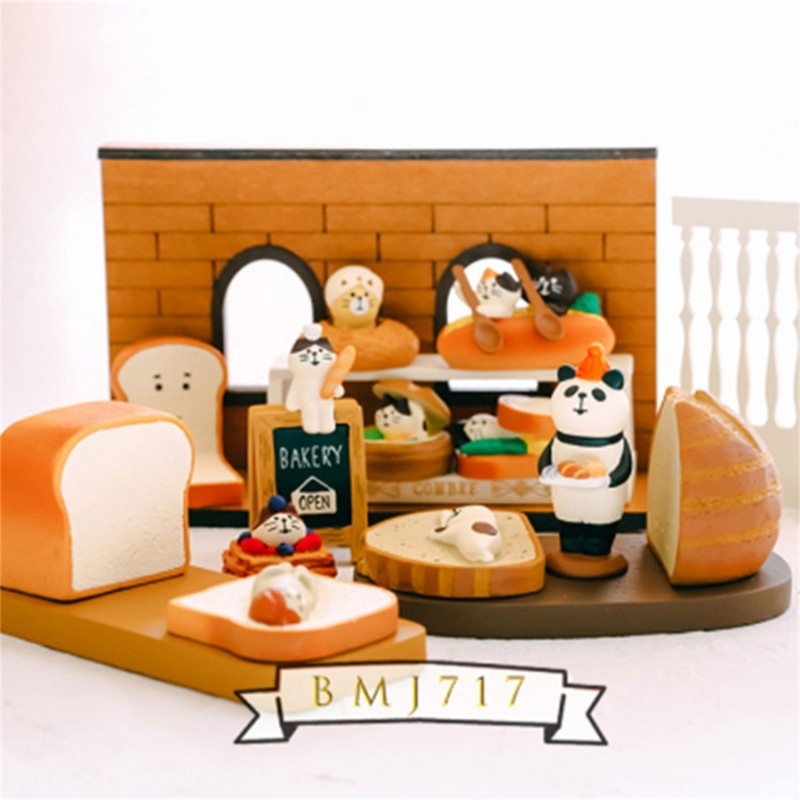 Cute Toast Bread Cats Resins Figurine Phone Holder Novelty Cats Desk ...