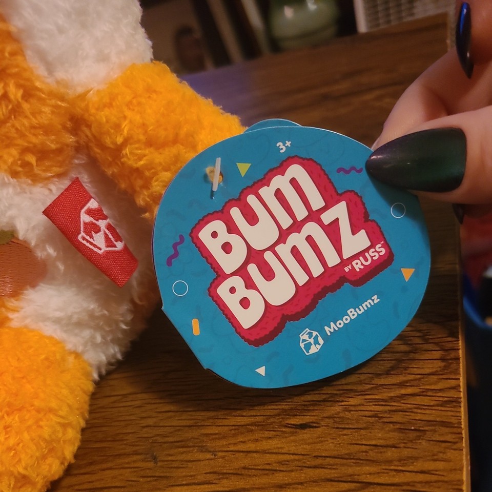 Palmer the Peach Milk Carton Moo Bum Bumz plush MooBumz Cow Milk NWT 7. ...