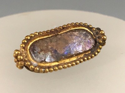 ANCIENT ROMAN RING BEZEL WITH AN IRIDESCENT ROMAN GLASS CENTER PIECE ...