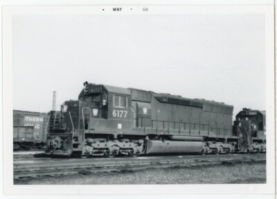 Train Photo - Pennsylvania Railroad #6177 SD45 Locomotive 1968 Chicago IL PRR | eBay