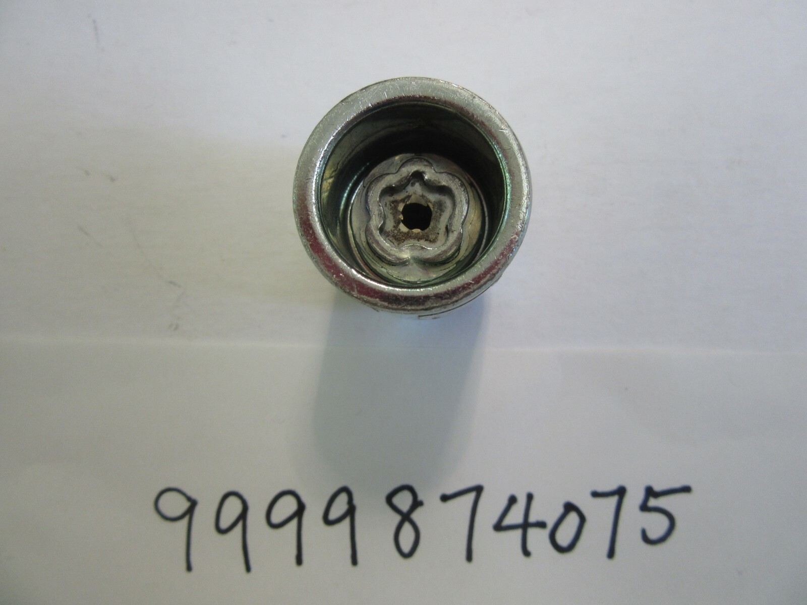 Genuine Infiniti, Nissan Wheel Lock Key for Wheel Lock 99H1-A7003 ...