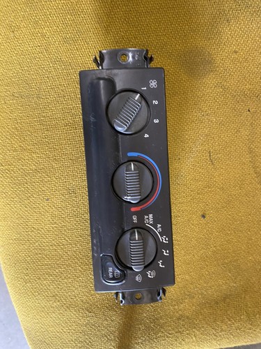 1998 2005 Chevrolet S10 Climate Control Unit Heater Ac Temperature Hvac ...