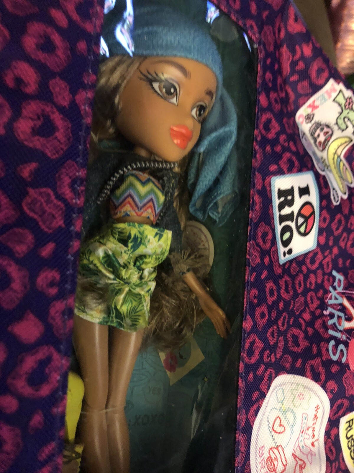 NEW Bratz Yasmin Study Abroad Doll &Travel Bag 16" Luggage Rolling Case MGA 2015 | eBay
