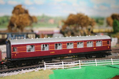 LMS Coronation Scot coach Render Kit 6 x Coaches layover for LMS Hornby ...