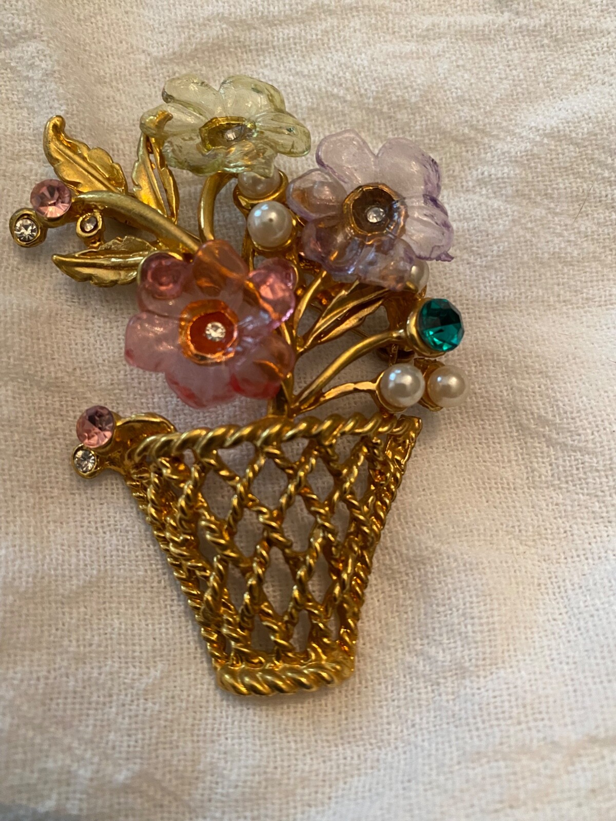 Beautiful Vintage Art Deco Floral Pin Flower - Gem