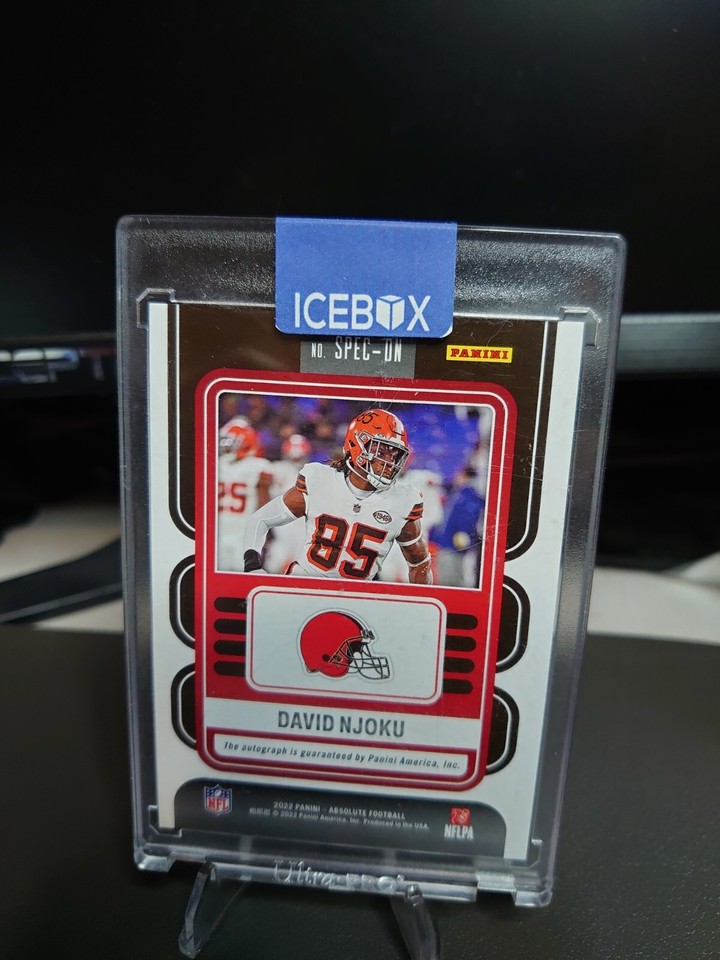 2022 Panini Absolute Spectrum Signatures Green 10/25 David Njoku #SPEC ...