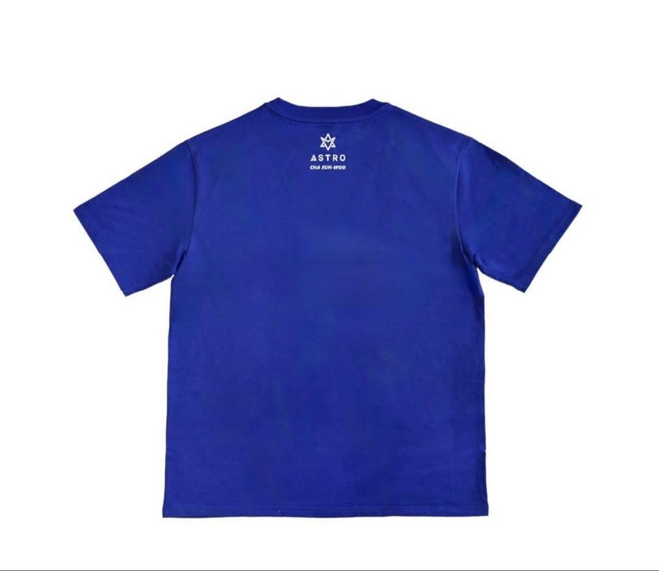 T-Shirt Cha Eun-Woo Mickey Astronauts L Size | eBay