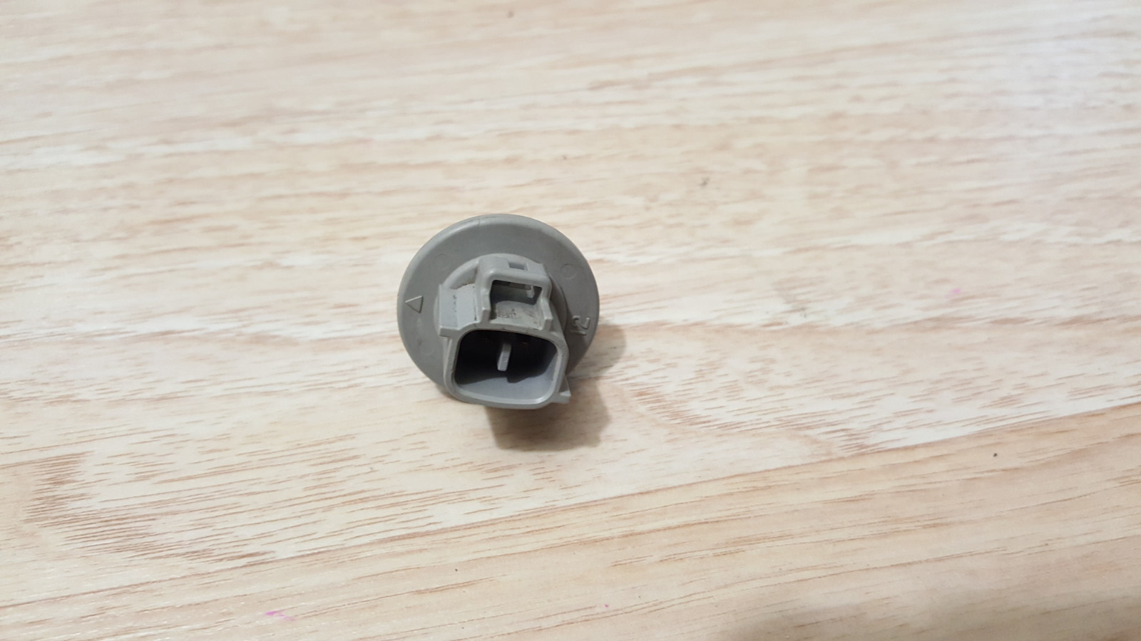 2004-2009 toyota prius socket plug 90075-60028 9007560028 wy21w oem c54 ...