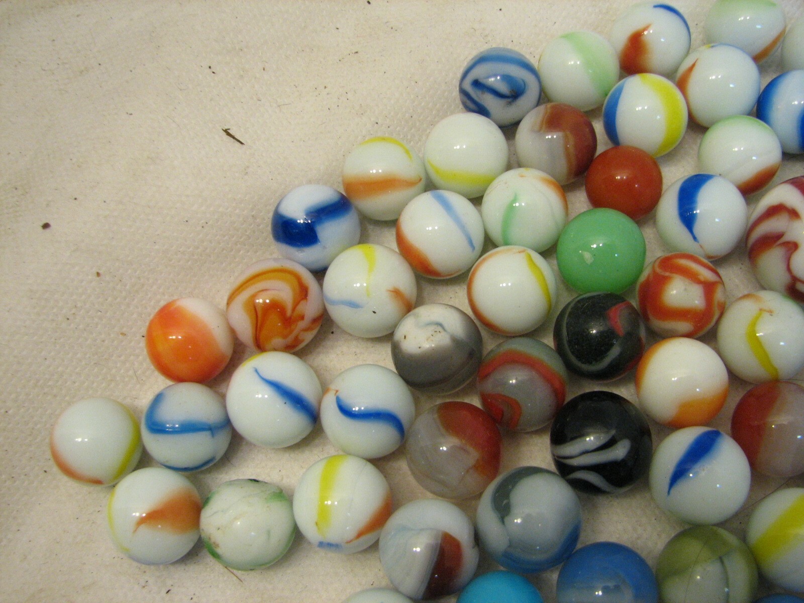 Large Estate Lot Marbles Shooter Ox Blood Aggie Swirl Agate Tiger Glass ...