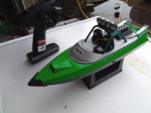 RC Jet Boat Very Fast Custom Build Brushless Motor Rtr With Battery And ...