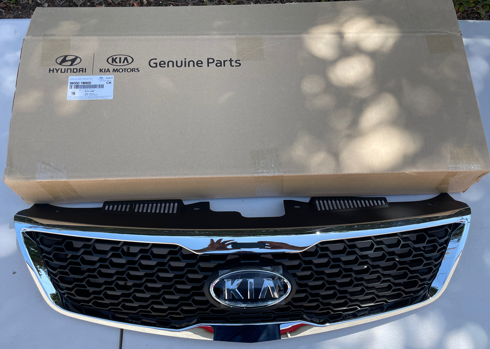 2011-2013 Kia Forte Front Chrome Grille Assembly 863501M600 OEM for ...