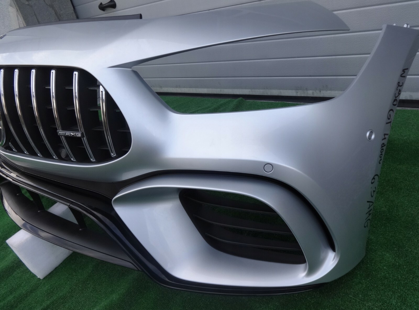 MERCEDES GT 4DR W290 6.3 AMG BUMPER FRONT OEM | eBay