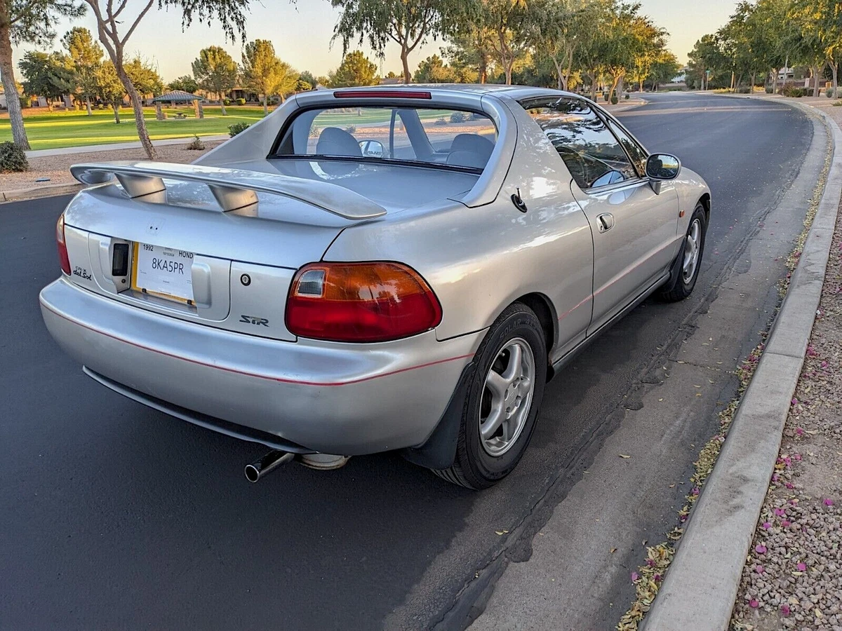 Honda Del Sol TransTop: A Sports Car with a Magic Roof