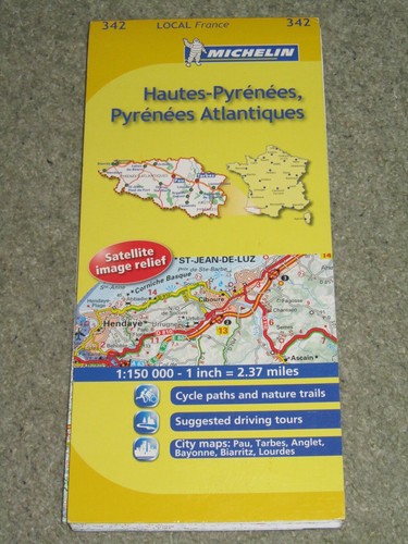 France - Michelin Local Map 342 Hautes Pyrenees & Atlantiques - 2009, 1 ...