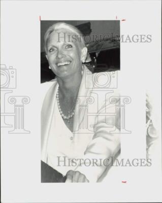 1986 Press Photo Mary Ralph Lowe, Oil Company Executive. - hpa73901 | eBay