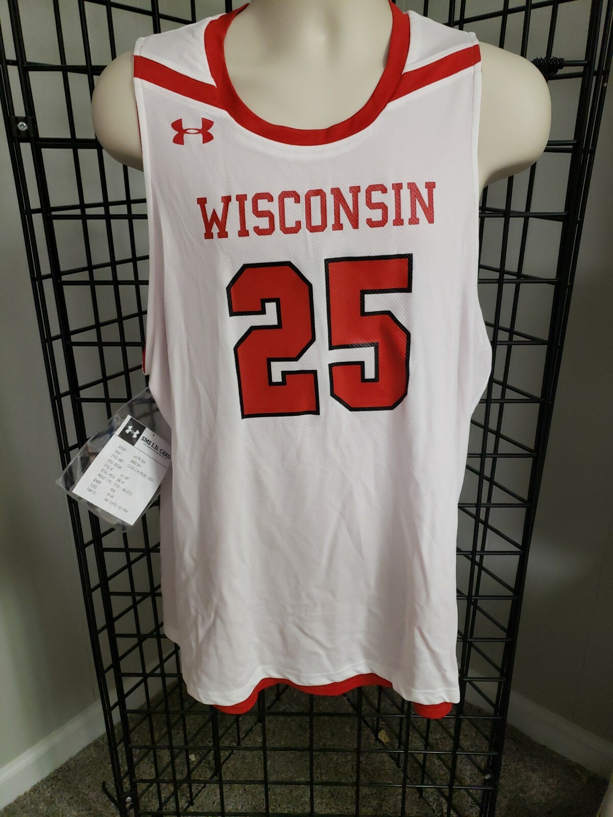 NWT NCAA WISCONSIN BADGERS Under Armor BASKETBALL JERSEY #25 Reversible ...