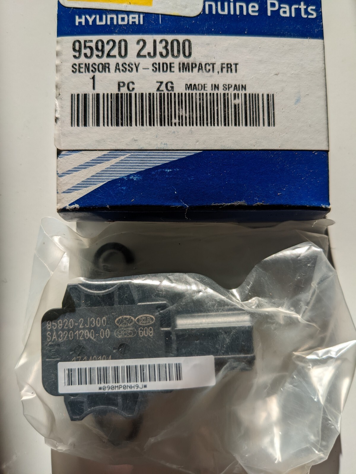 NEW OEM 95920-2J300 Side Impact Sensor | eBay