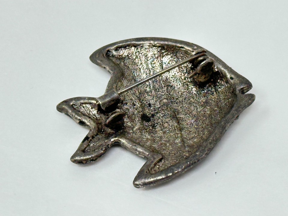 Beautiful Silvertone Black Enamel Faux Marcasite Angelfish Fish Pin ...