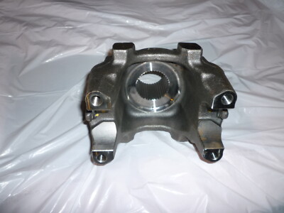 NAVISTAR INTERNATIONAL FLANGE / YOKE 2607769C1 | eBay
