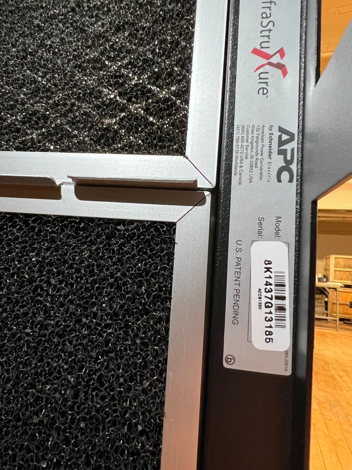 APC ACCS1000 InRow RC Cooling System Condenser Fans Tower InfraStruXure ...