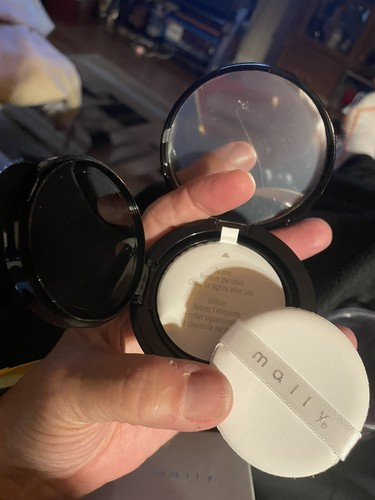 Mally Flawless Finish Transforming Effect Foundation Mirror Compact NIB ...