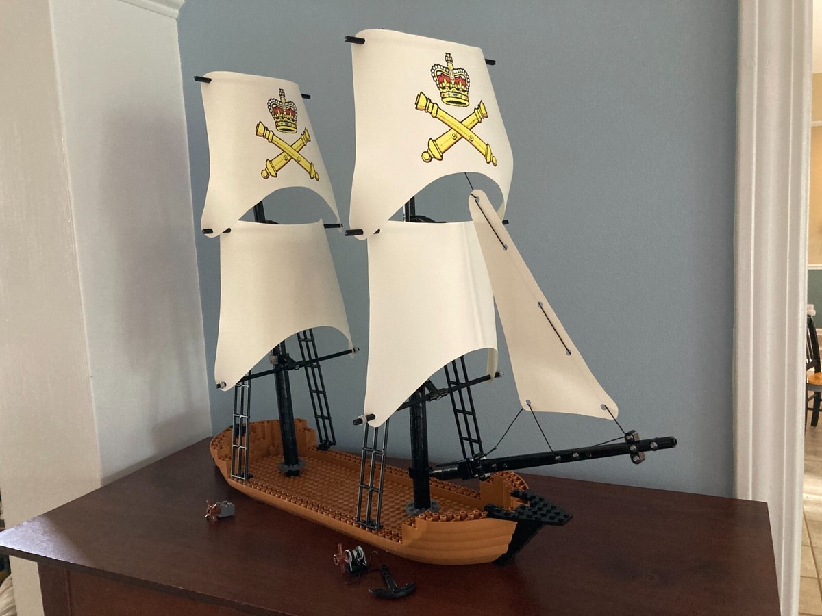 Pirate Ship Sails Boat