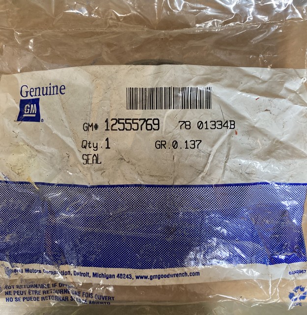 Genuine GM OEM Engine Crankshaft Seal 12555769 12595924 89018163 for ...