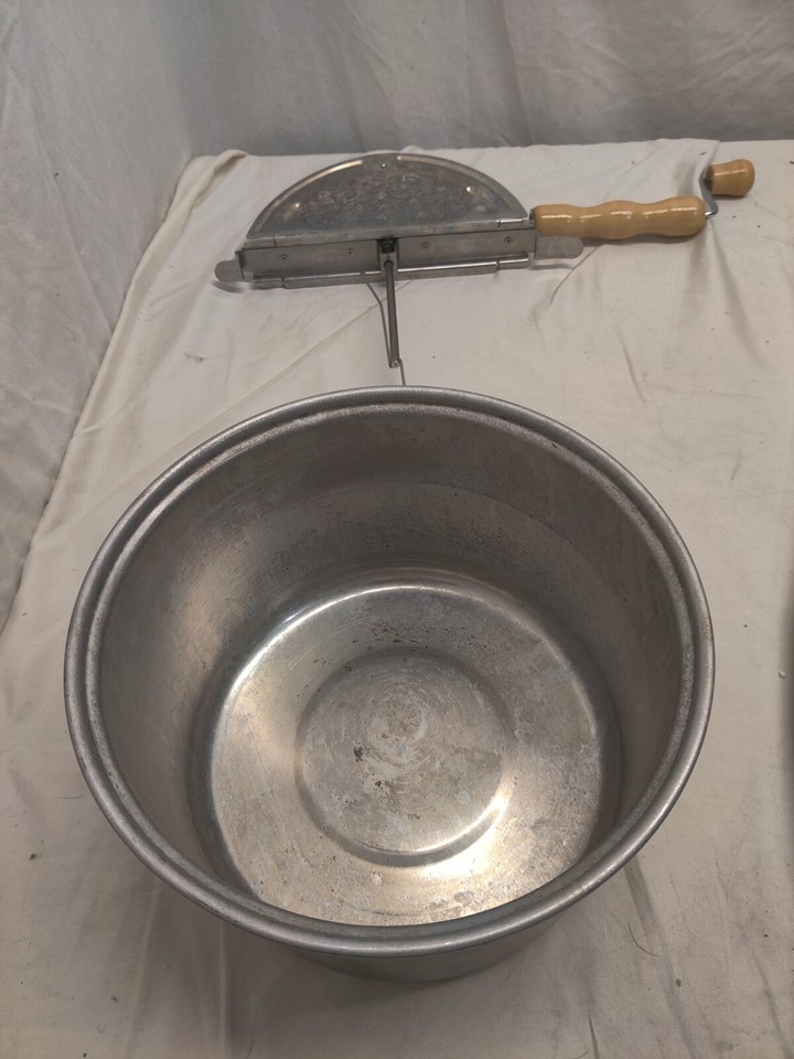 The Genuine Whirley Pop Popcorn Maker- Aluminum Stovetop Popper, Wood ...