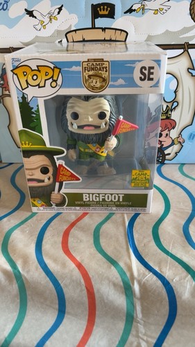 Funko Pop! Vinyl Super 6 in: Funko - Bigfoot Red Flag With Protector ...