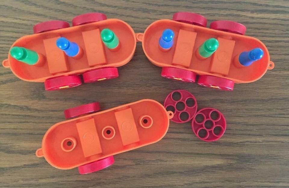 Vintage 1976 Tupperware Toys Amphibio. Sand, bath, building, train ...