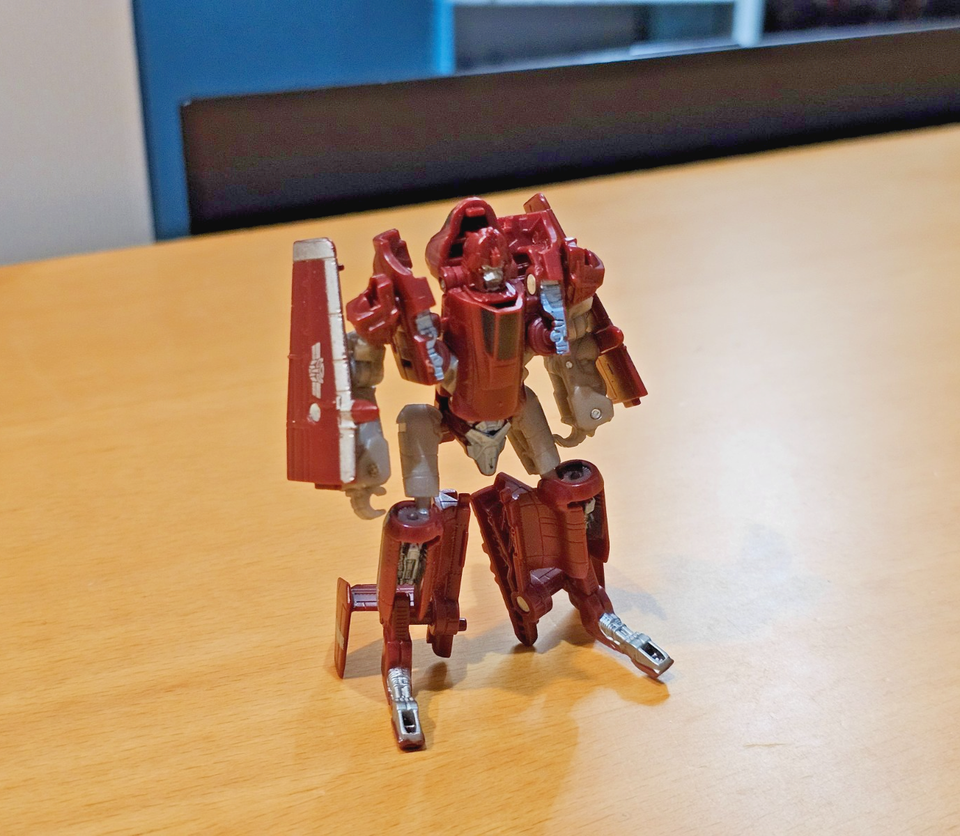 Transformers DOTM Cyberverse Commander Class Powerglide | eBay UK