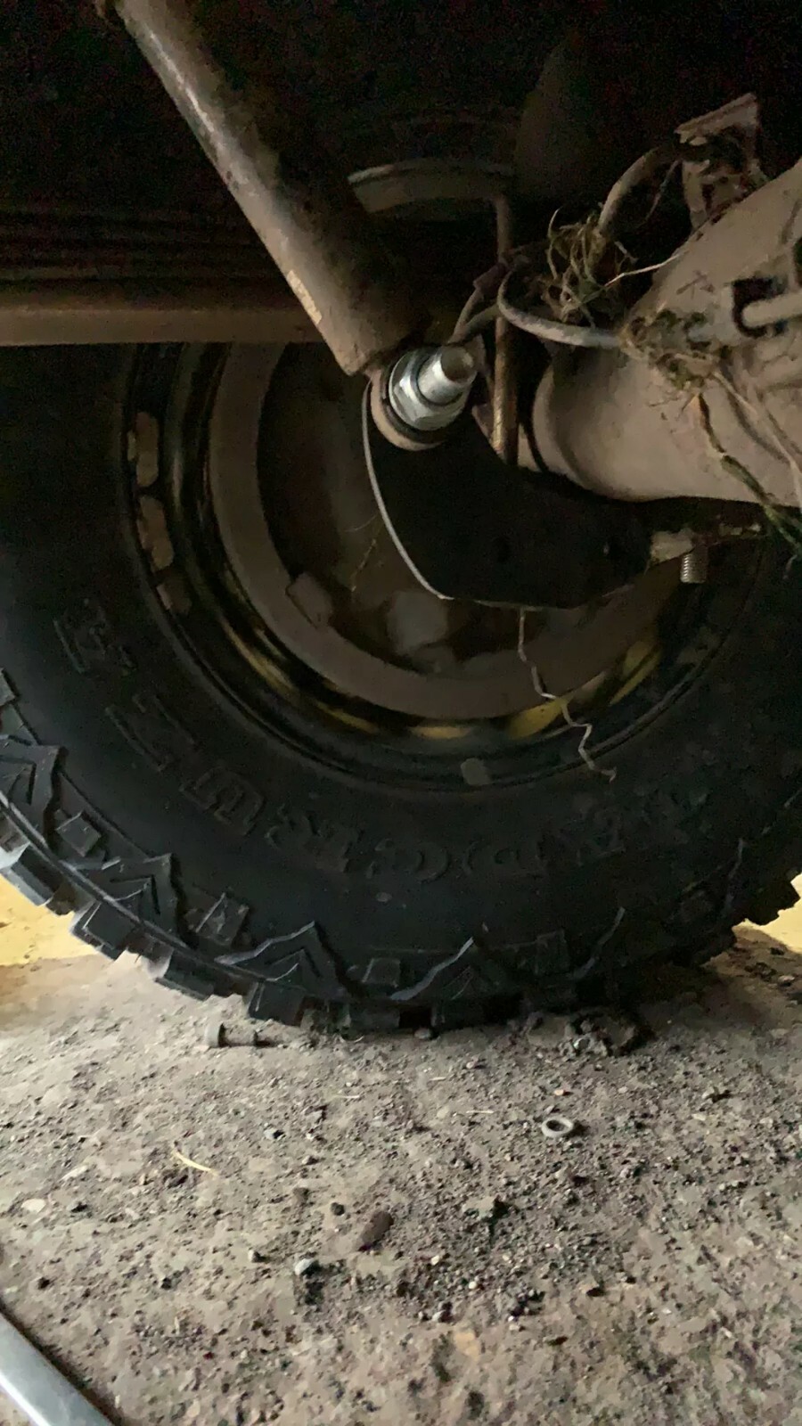 Mitsubishi L200 B40 rear shock relocation bracket/extended lower shock ...