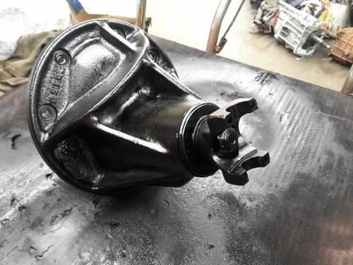 Torana LH-LX 6 cyl banjo diff centre fine spline | eBay Australia