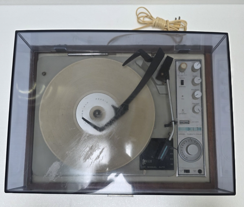 KLH Model Twenty Four FM Radio Turntable For Parts or Repair! SEE VIDEO ...