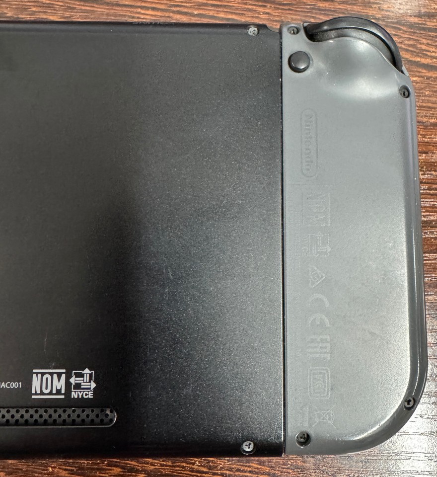 V1 Nintendo Switch Handheld Console Gray Joy-Cons and Accessories ...