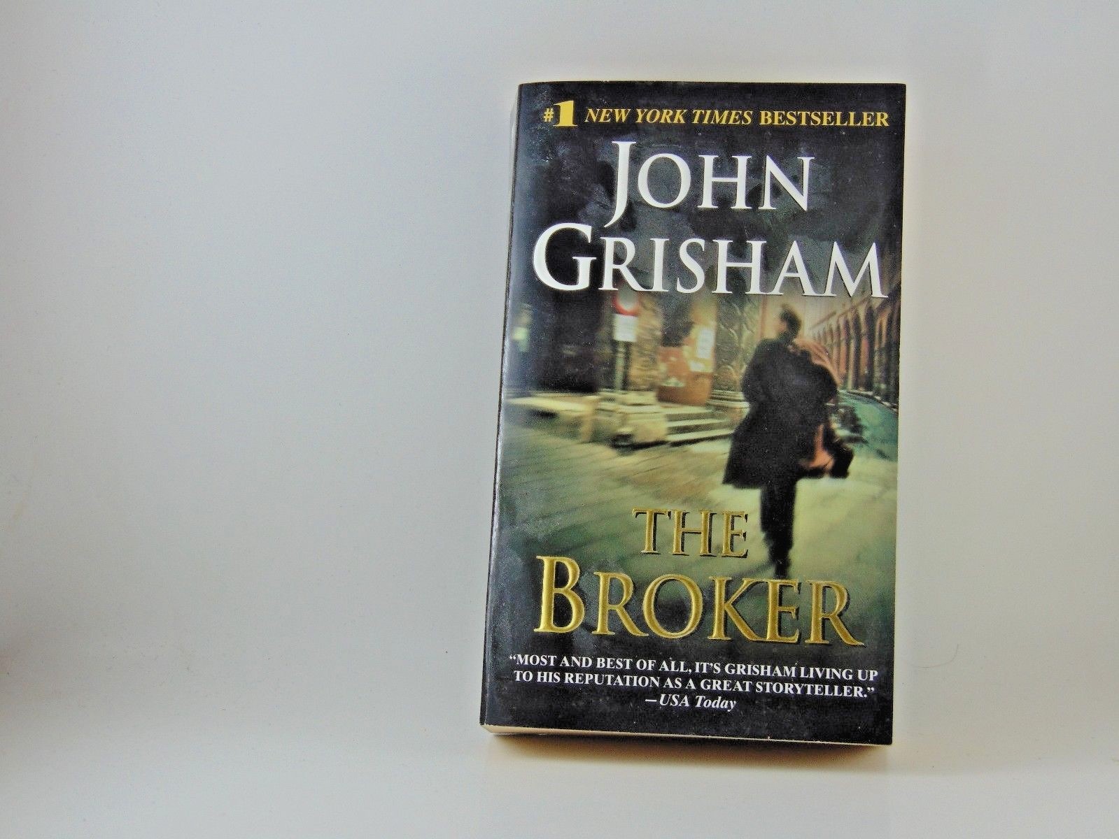 The Broker, John Grisham, 0440241588, Book, Acceptable Paperback ...