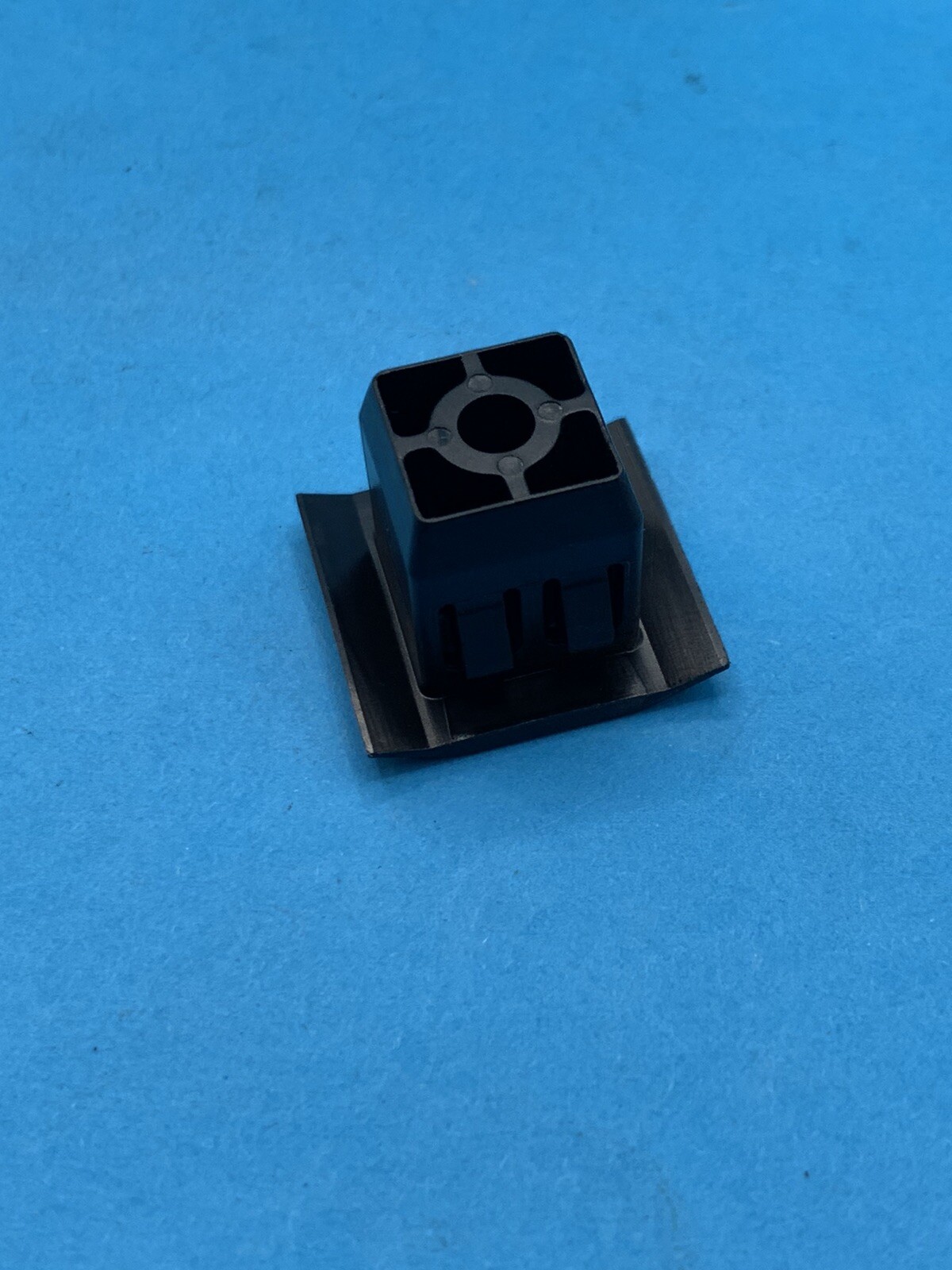 (Pack of 4) Headlight Grommets Special Retainer Nuts Clips for Ford ...