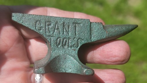 ANTIQUE~GRANT TOOLS~MARION~INDIANA~MINI~ADVERTISING~CAST~IRON~ANVIL ...