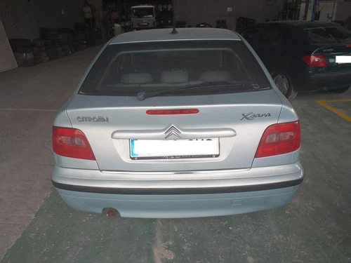 Feu Arrière Droit pour CITROEN XSARA BERLINA 1.6i 16V Premier 2003 ...