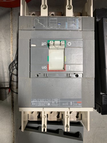 ABB S7H Sace S7 k7tk-Circuit Breaker 3 Pole 600VAC SOLD AS IS READ ...