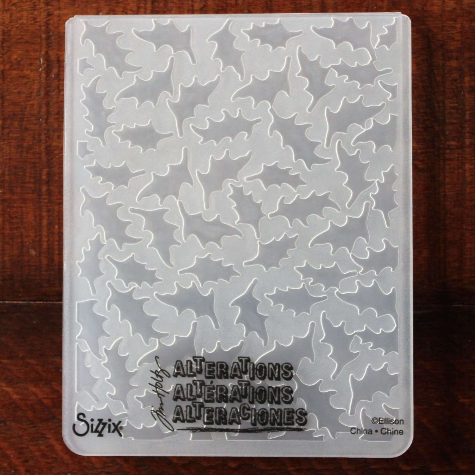 Sizzix HOLLY PATTERN Texture Fades A2 Embossing Folder by Tim Holtz ...