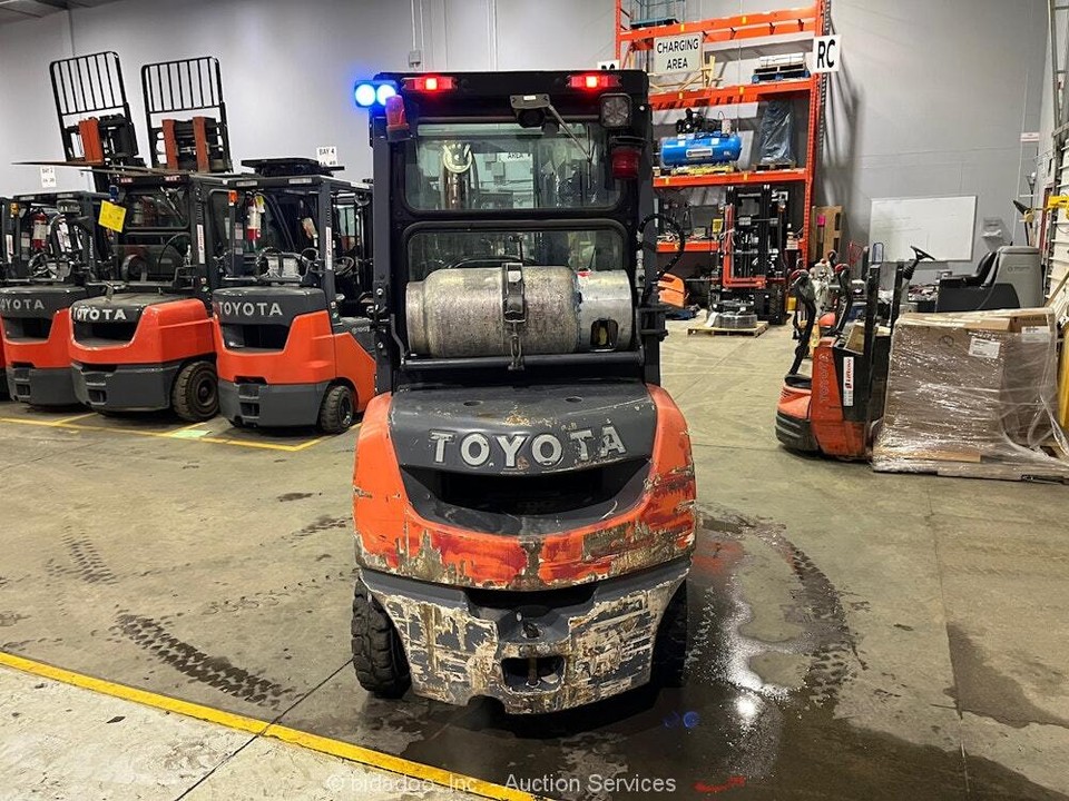 2019 Toyota 8FGU25 5,000 lbs Class Warehouse Forklift Cab Lift Truck ...