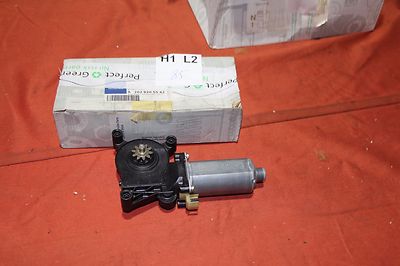Mercedes W202 C-Class - Electric Window Lift Motor 2108204642 NEW NOS V ...