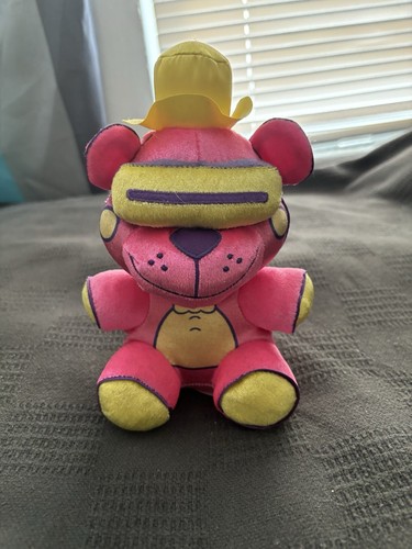FNAF Funko Plush — Inverted VR Toy Freddy 2022 [HOT TOPIC EXCLUSIVE] | eBay
