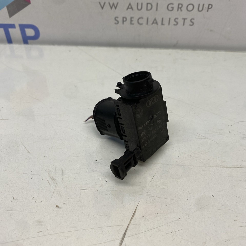 Audi RS5 Cabriolet B8 External Humidity Sensor 4G0907658A BOX16 | eBay UK